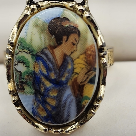 Jewelry | Handpainted Geisha Ring | Poshmark